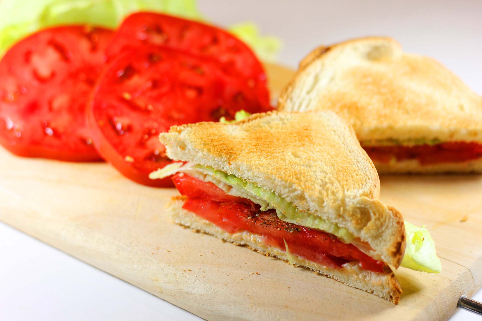Amazing Tomato, Mayo and Lettuce Sandwiches... - Inspired Cuisine